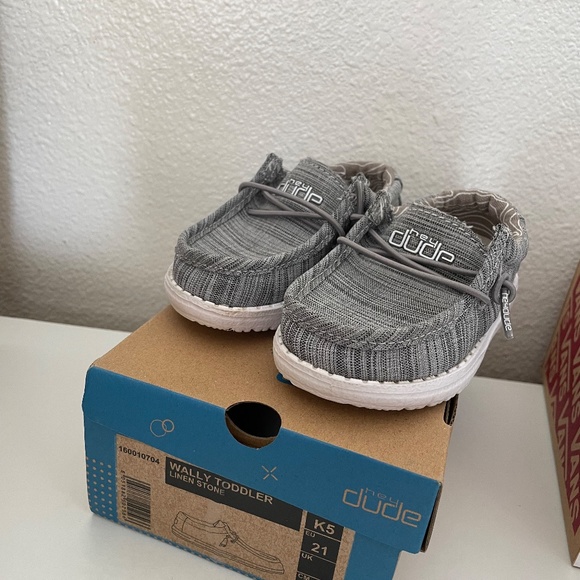 Hey Dude | Shoes | Hey Dude Wally Toddler Linen Stone Size 5c | Poshmark
